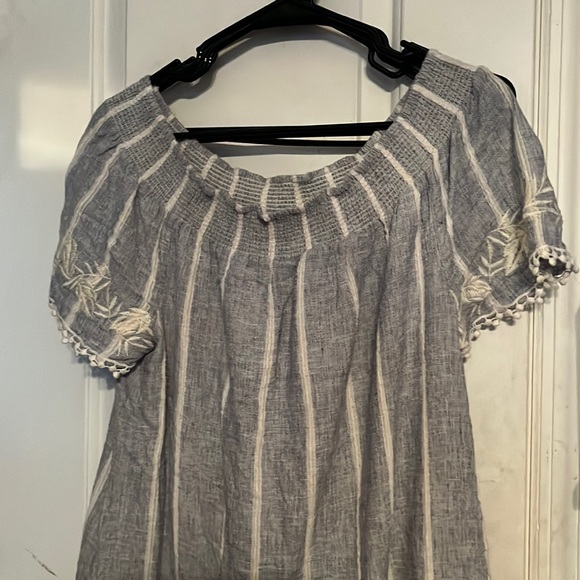 Merona | Tops | Merona Lxl Embroidered Blue White Top | Poshmark